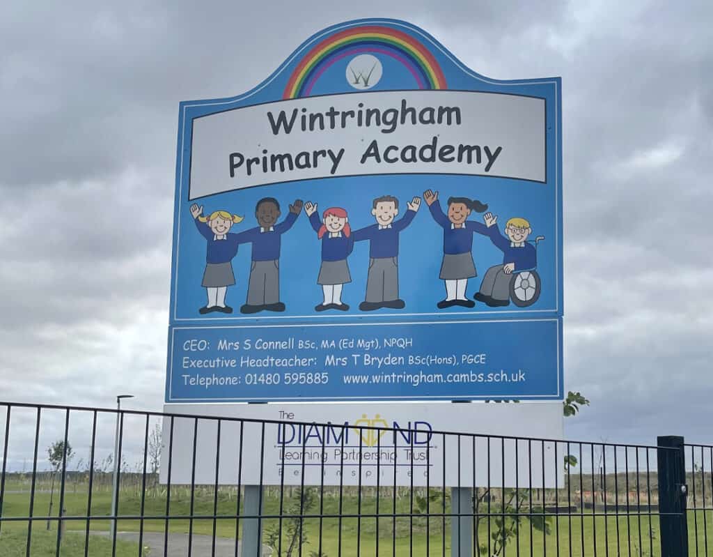 Post Signs Standard Range - School Signs